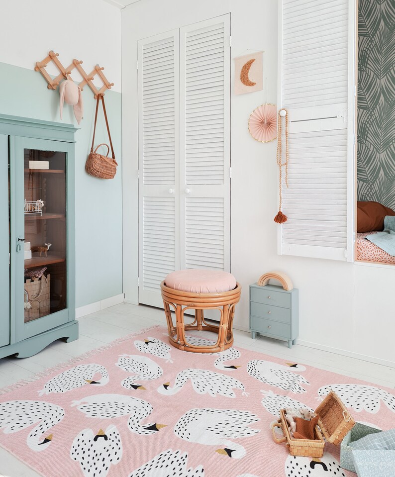Pink Swan Rug Nursery Rug Pink Rug Girl's Room Rug - Etsy