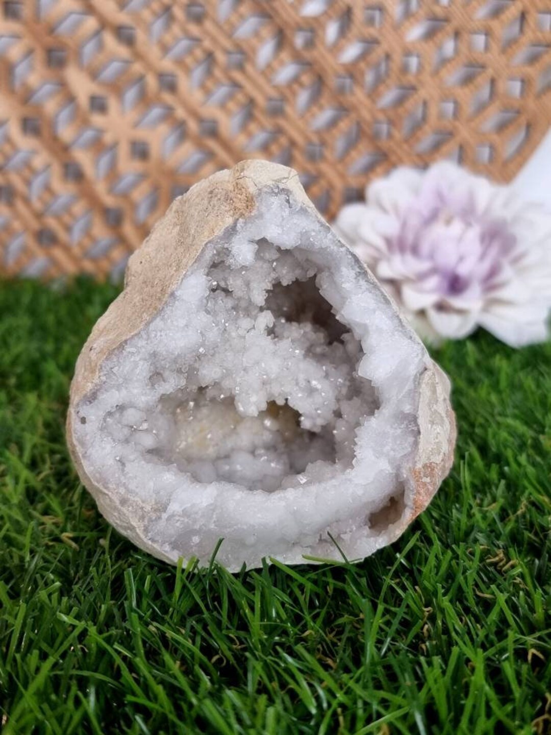 Rock Crystal Geode Quartz Natural Stone Lithotherapy - Etsy