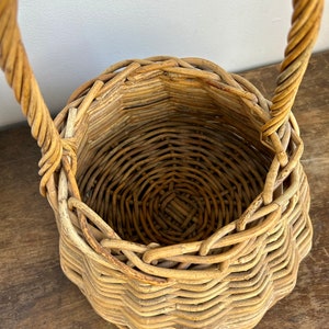 Rustic Vintage Basket | Cottagecore Basket | Tisket-a-tasket - Etsy