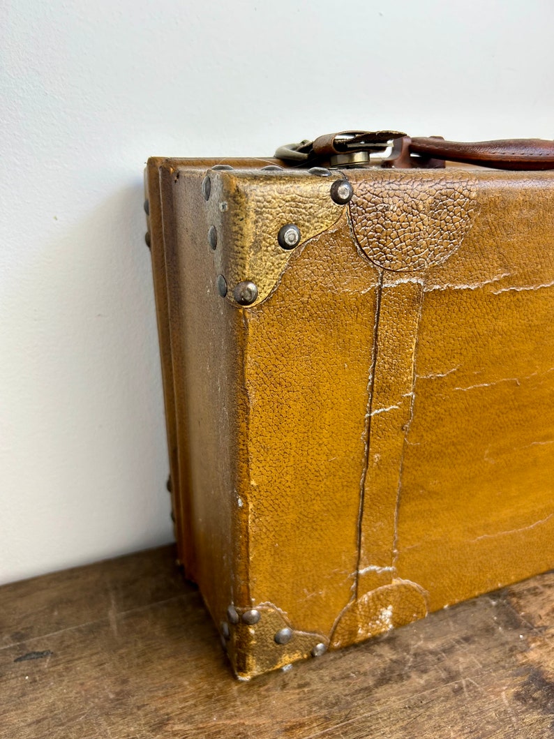 Vintage Brown Caramel Distressed Leather Hard Case 14 Suitcase Luggage ...