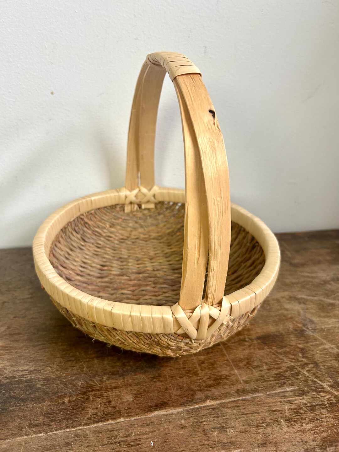 Round Bottom Vintage Handled Basket | Cottagecore Basket | Tisket-a ...