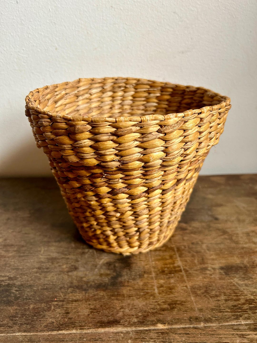 Vintage Woven Planter Basket | Cottagecore Farmhouse - Etsy