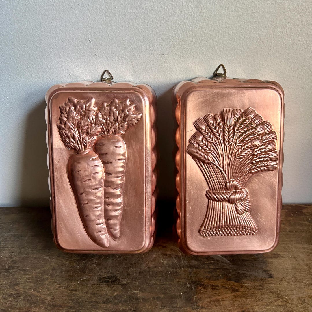 Vintage Copper Carrot & Wheat Kitchen Molds | Vintage Wall Hangings ...