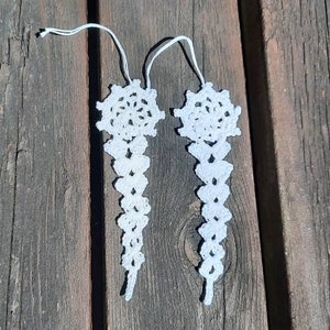 NEW White Crochet Icicles Ornaments, Your Choice of Aged White or Snow ...