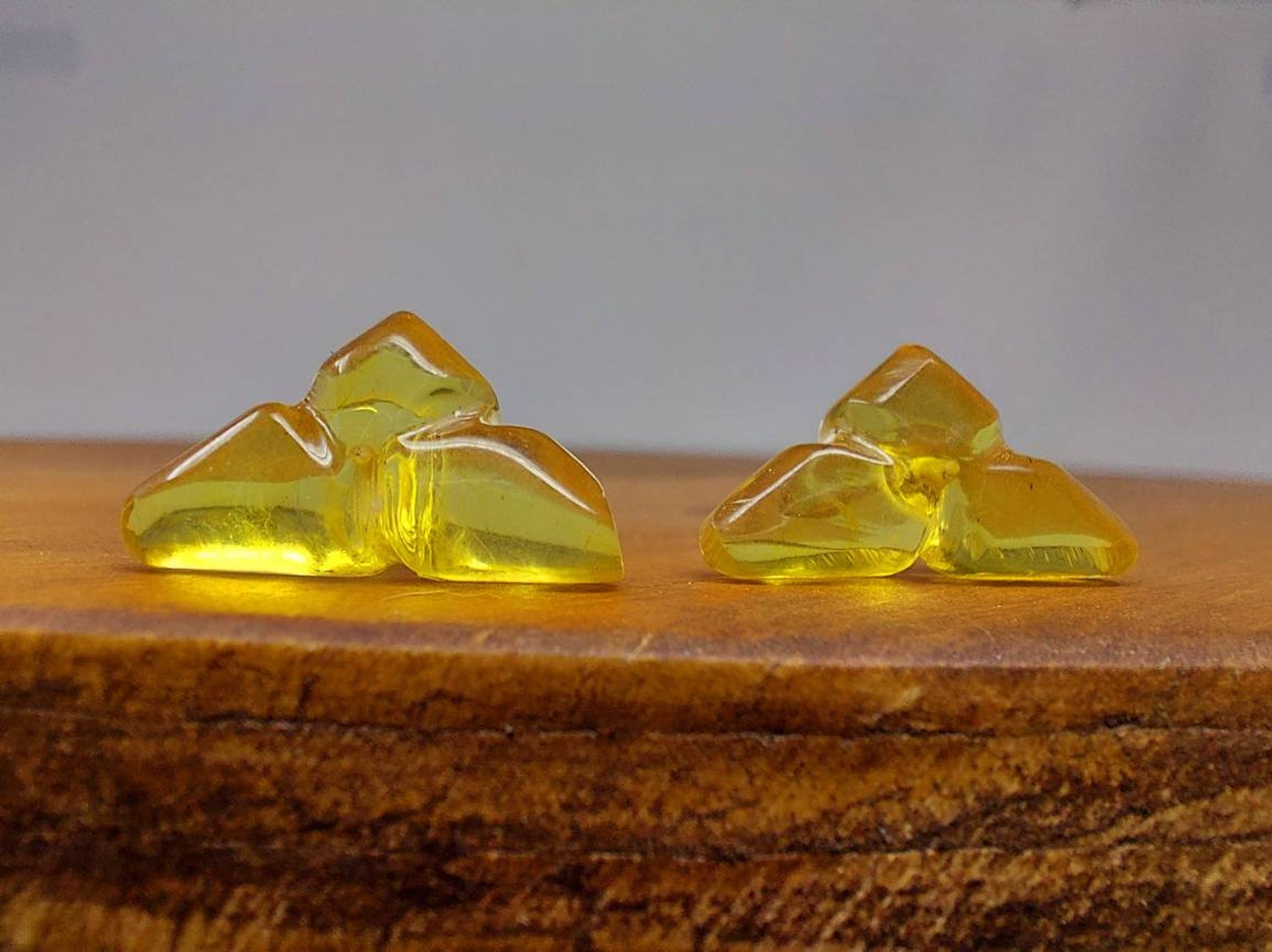 Mexican amber triangle earrings / boho gemstone earrings / | Etsy