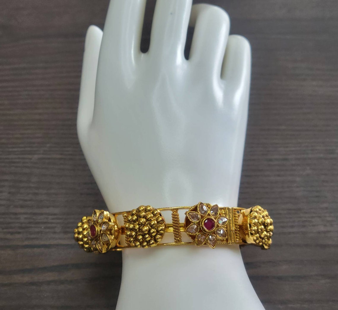 Gold Indian Kada Bangles Indian Jewelry pakistani Jewelry - Etsy