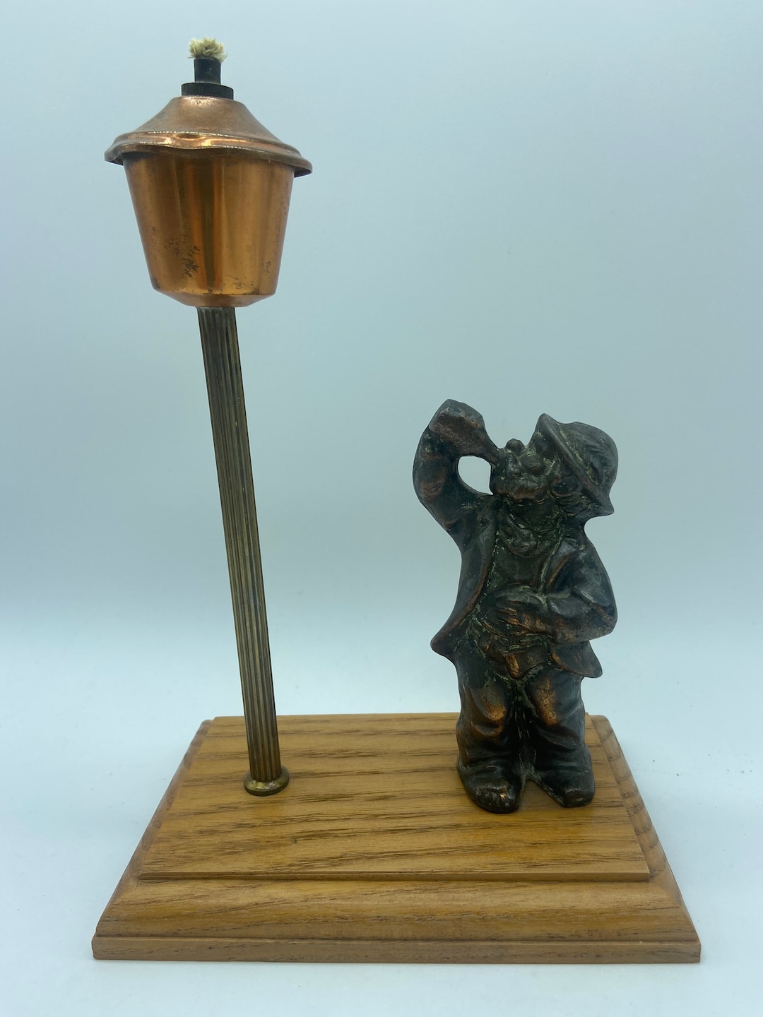 Vintage Drunkard Under Lamp Post Oil Lamp Hobo 1950s Pub Bar Decor ...