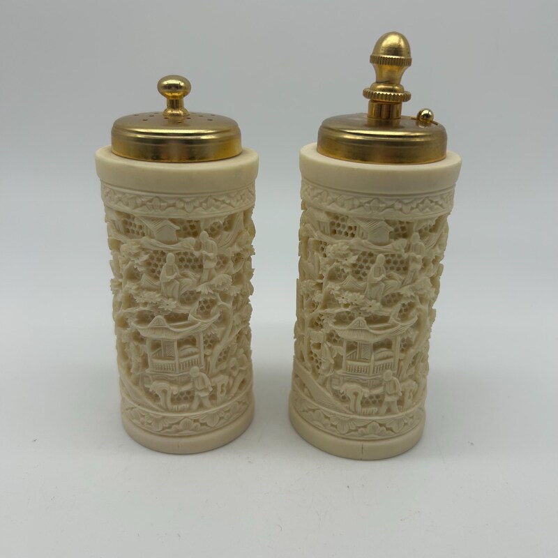 Italian Brainrot Salt and Pepper - Etsy Canada