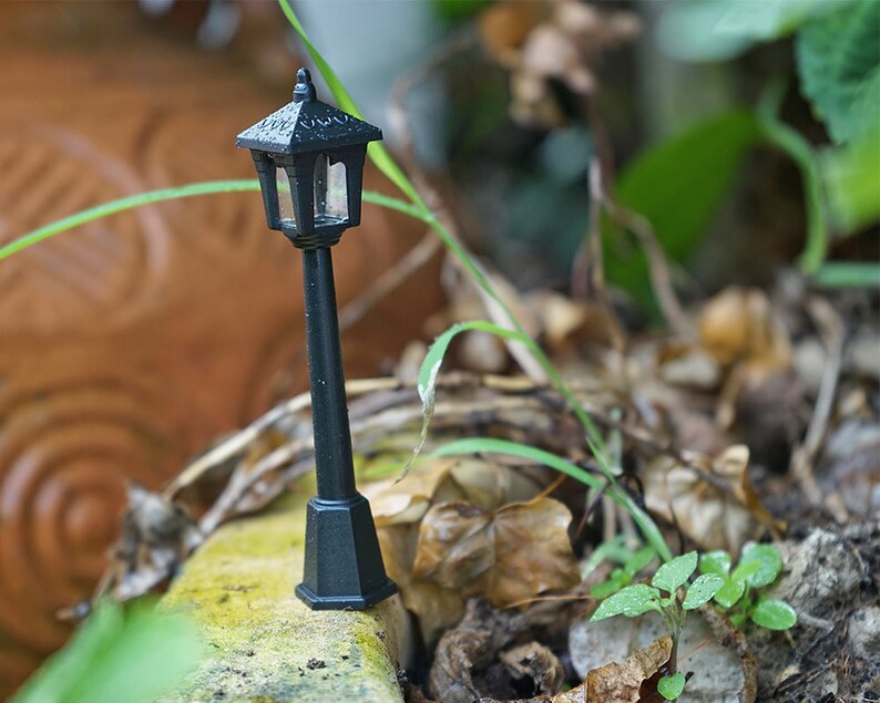 Fairy Garden Miniature Street Lamp , Miniature Gardening, Terrarium ...