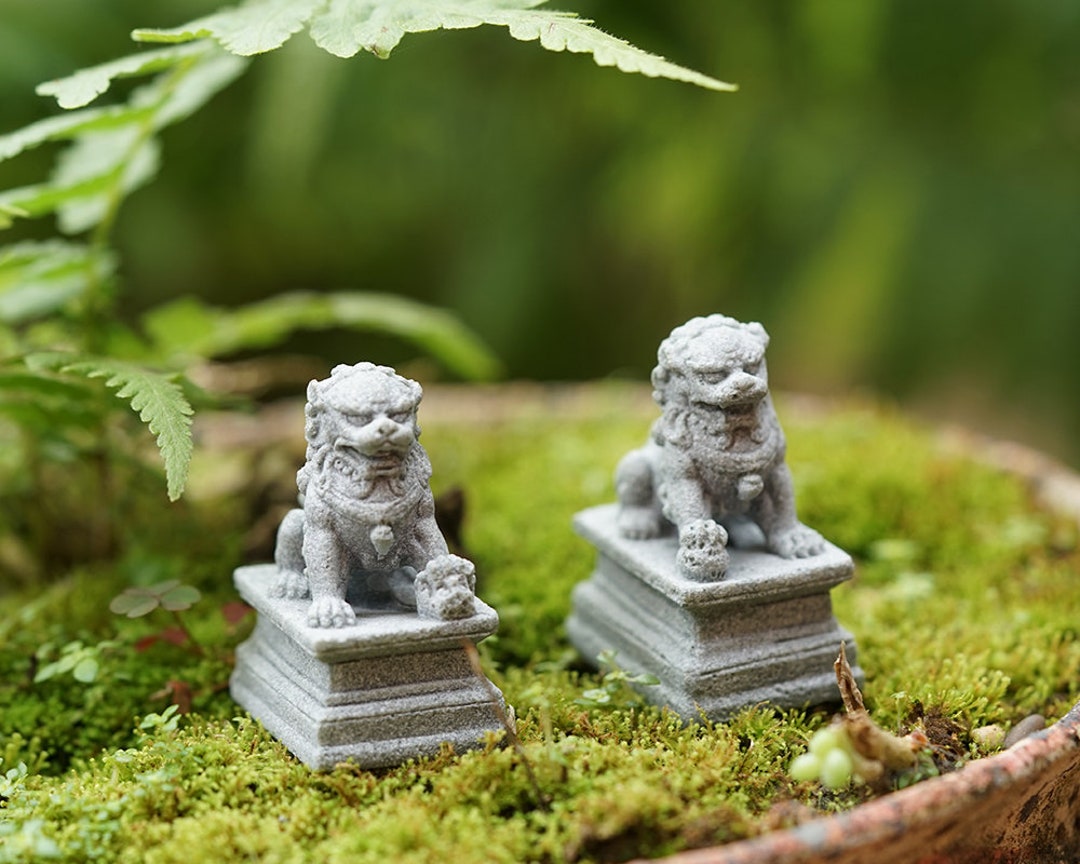 Set of 2 PCS Miniature Mini Chinese Grey Style Lion on Stone , Fairy ...