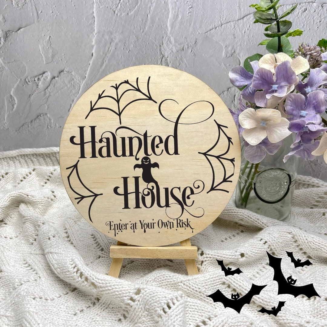 Haunted House Sign, Halloween Wood Sign, Gift for Halloween, Spooky ...