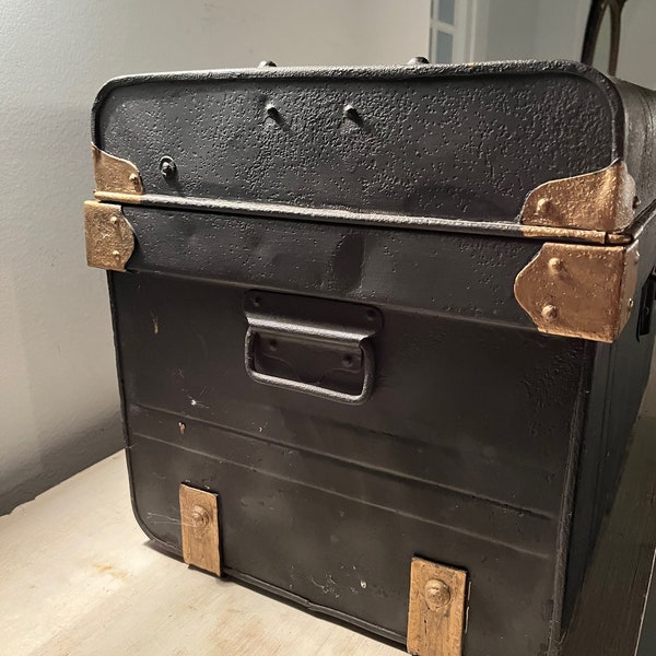 Metal Trunk - Etsy