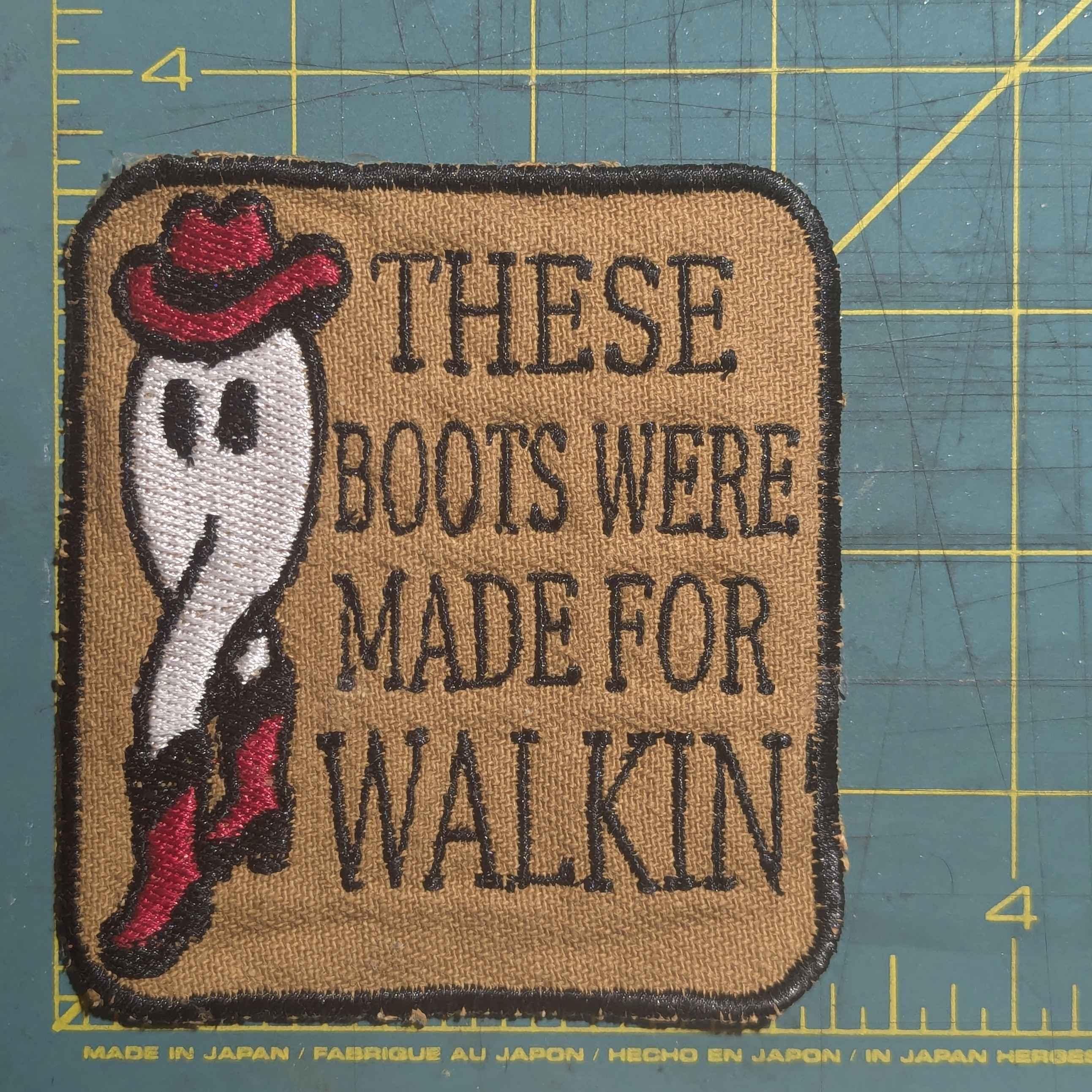 Fresno Nightcrawler Cowboy Patch [iron-on] - Cryptid Patch - Weird ...