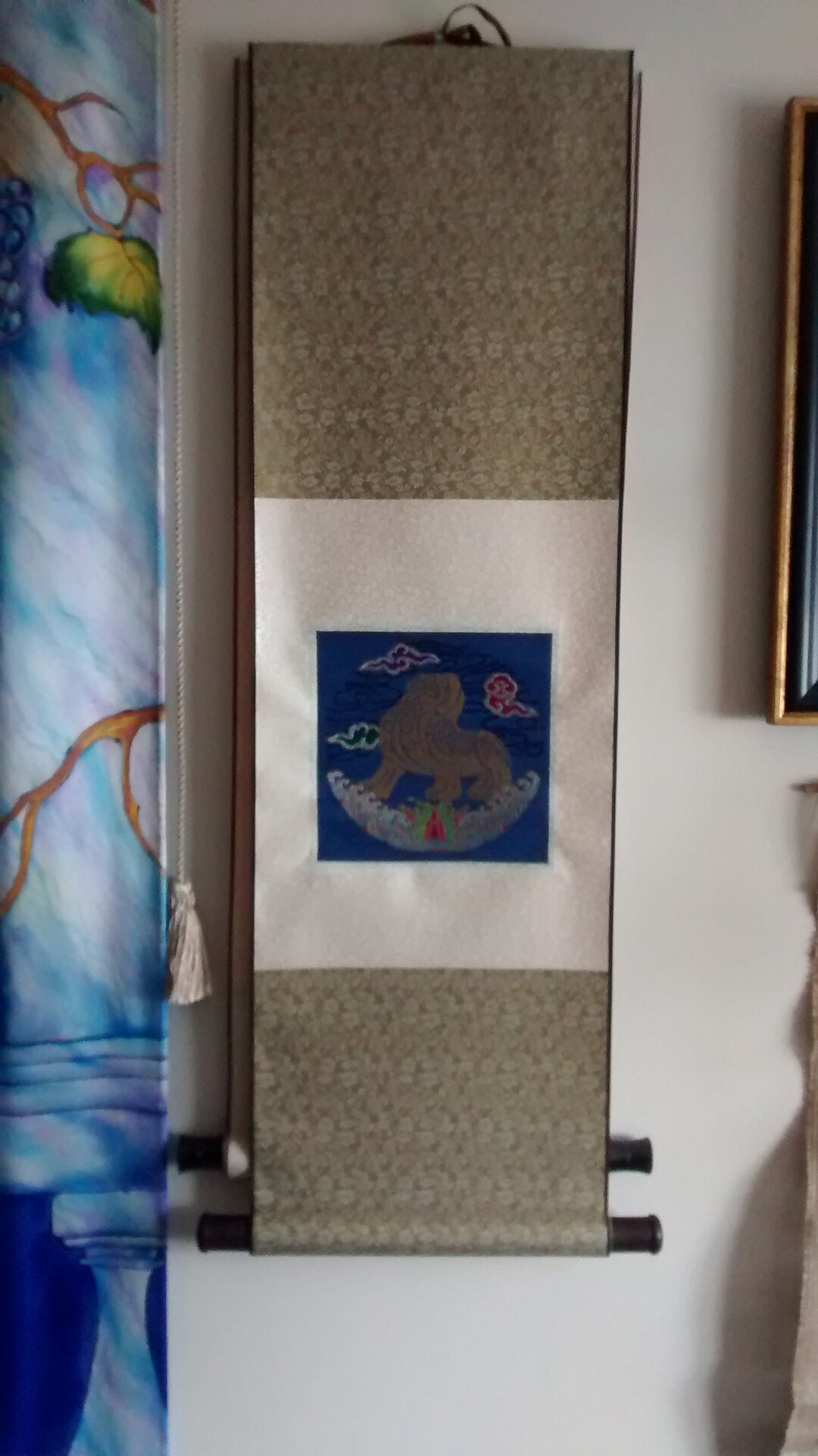 Chinese Silk Scroll With Silk Embroidery With Qilin Silk Embroidered ...