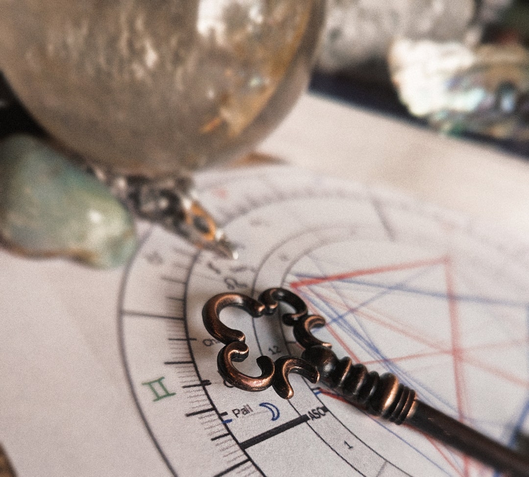 Pallas Athena Oracle Reading: Strategic Warrior, Goddess Asteroid Natal ...