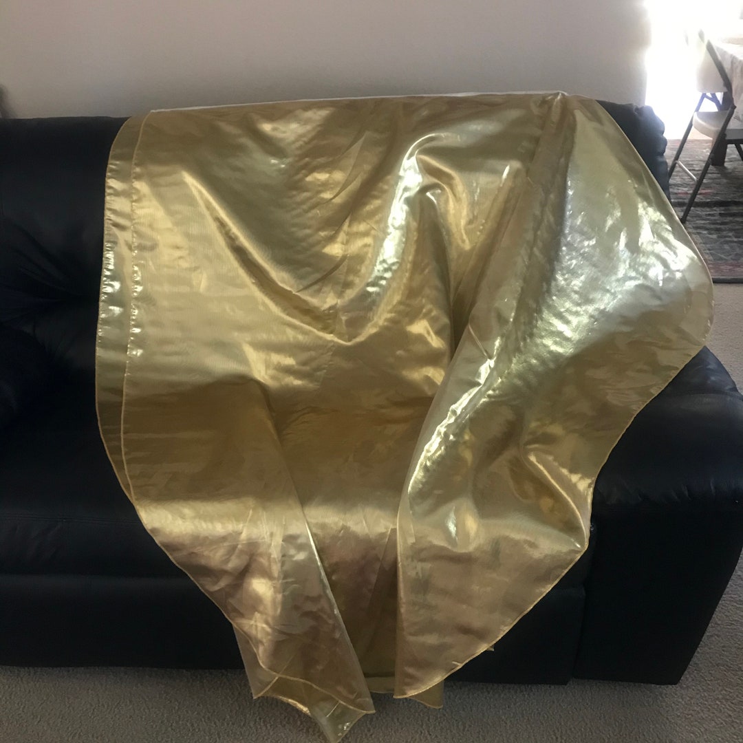 Gold Flags, Jumbo Flags Gold, Large Flags Gold, Gold Worship Flags ...