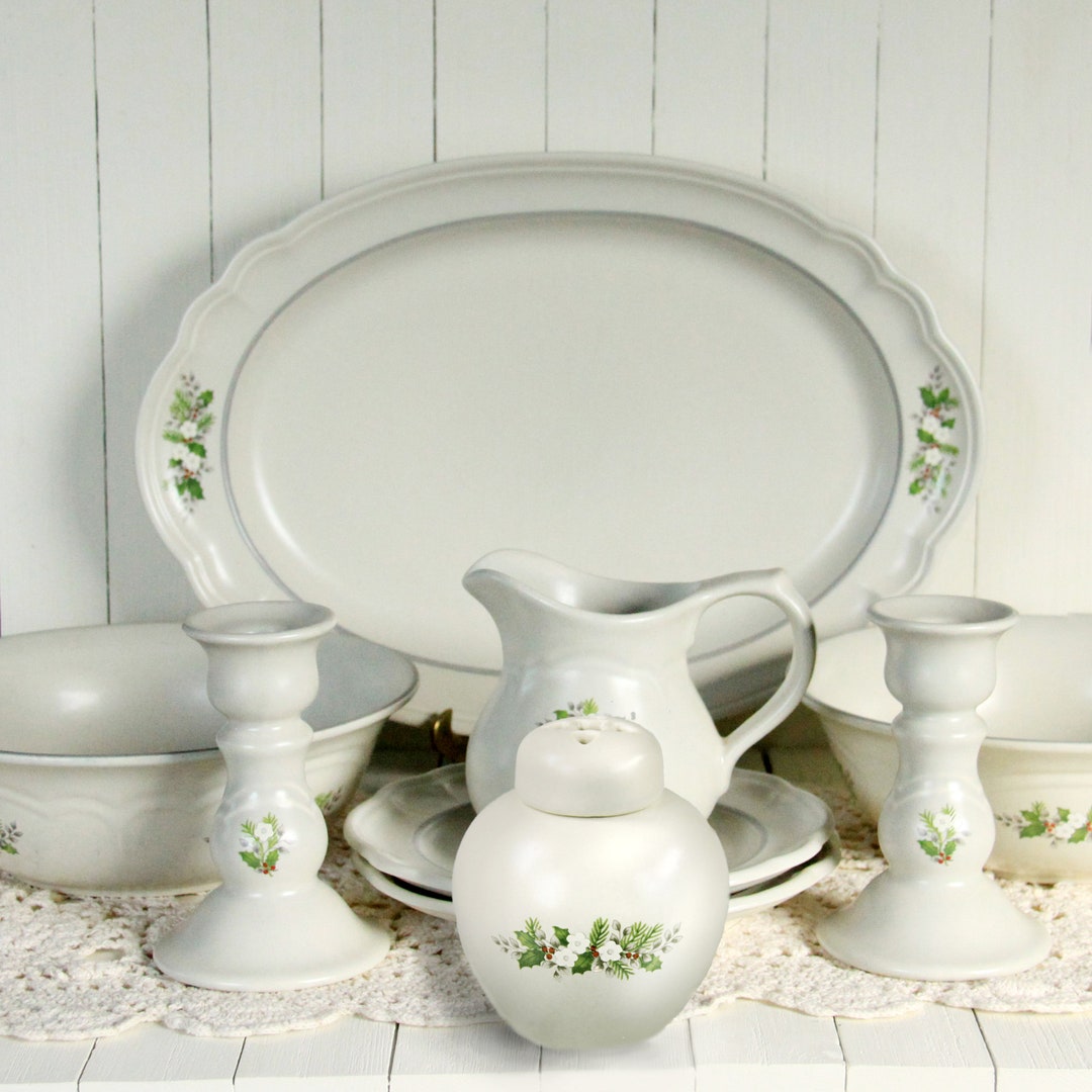 Vintage Pfaltzgraff "christmas Heirloom" Stoneware Dinnerware, Dishes ...