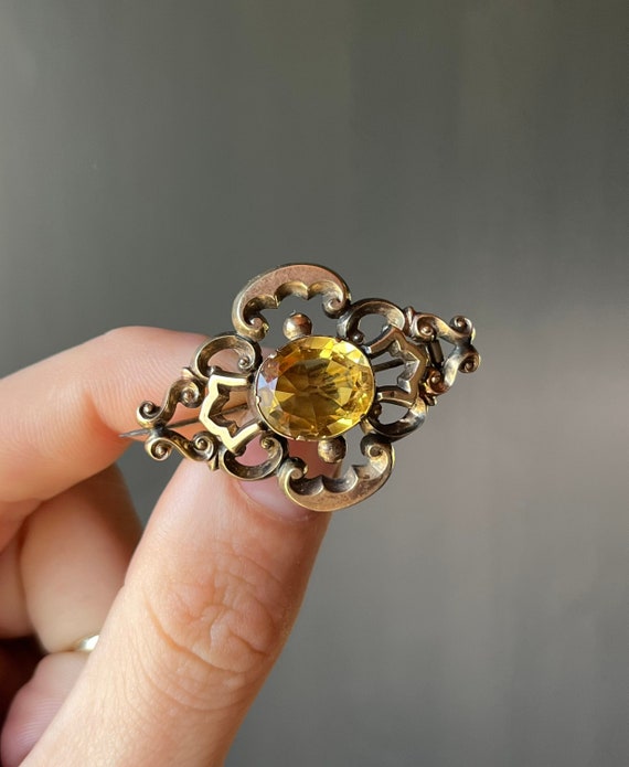 Antique Victorian Repoussé 12K Gold & Citrine Pin Bro… - Gem