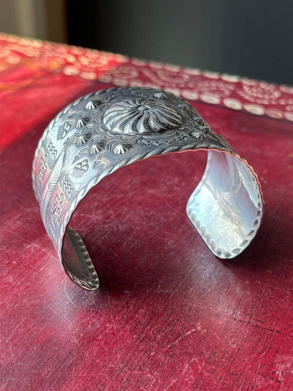 Vintage Native American Silver Cuff Bracelet - Gem