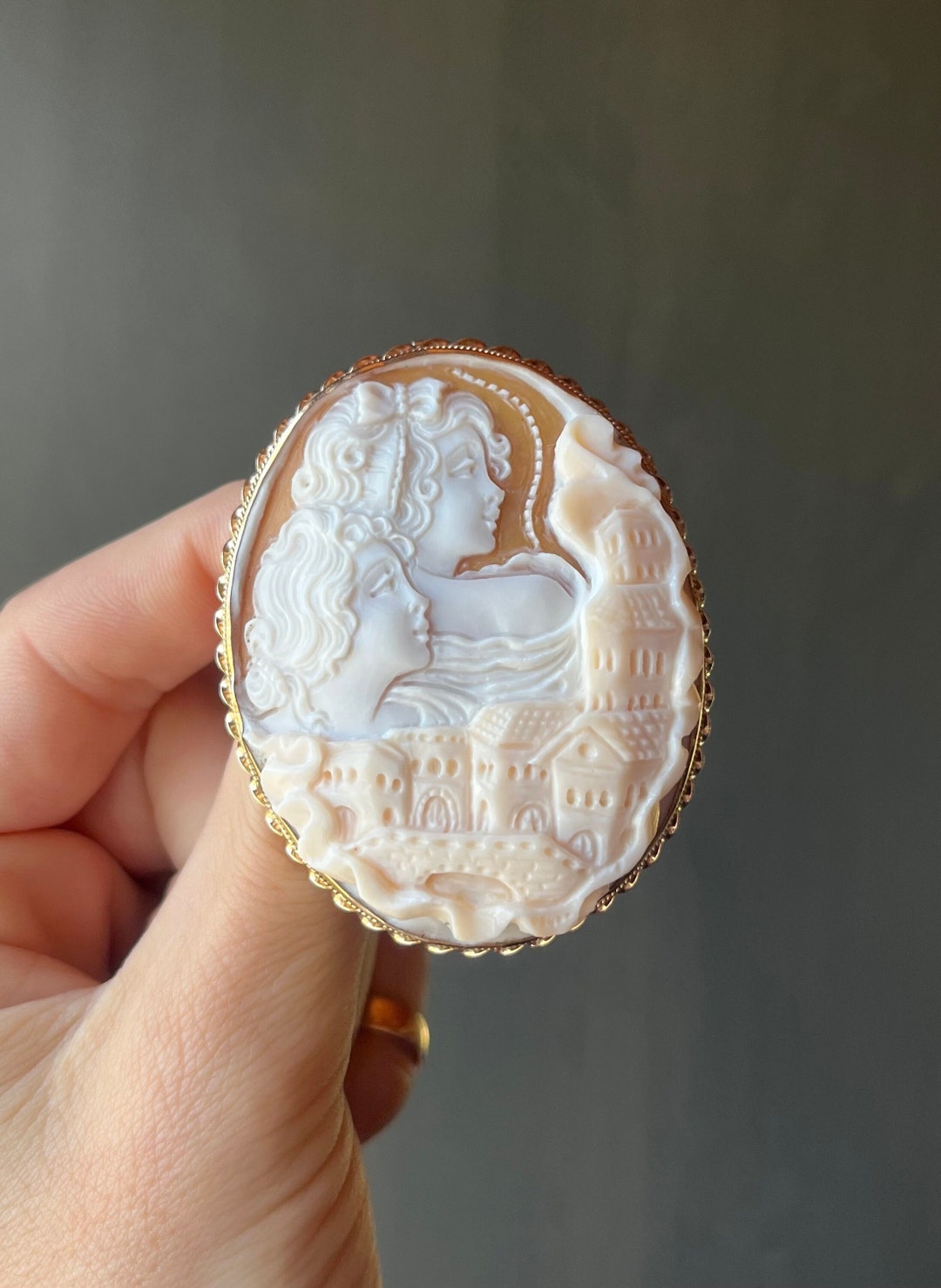 Antique Italian Carved Conch Shell Cameo & 14K Yellow Gold Pin Brooch ...