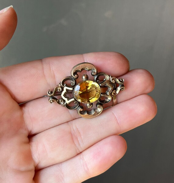 Antique Victorian Repoussé 12K Gold & Citrine Pin Bro… - Gem