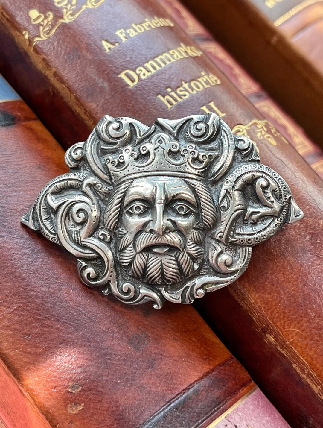Antique Nordic C&S 830 Silver King Dragon Repoussé Pin Brooch - Etsy