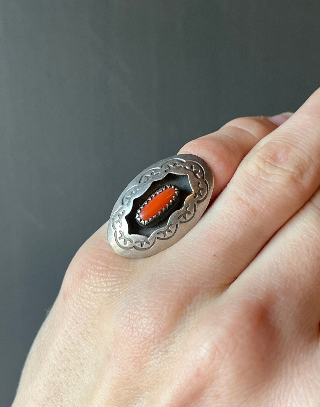 Sz 5.5 ~ Vintage Native American Navajo Sterling Silver & Coral Shadow ...