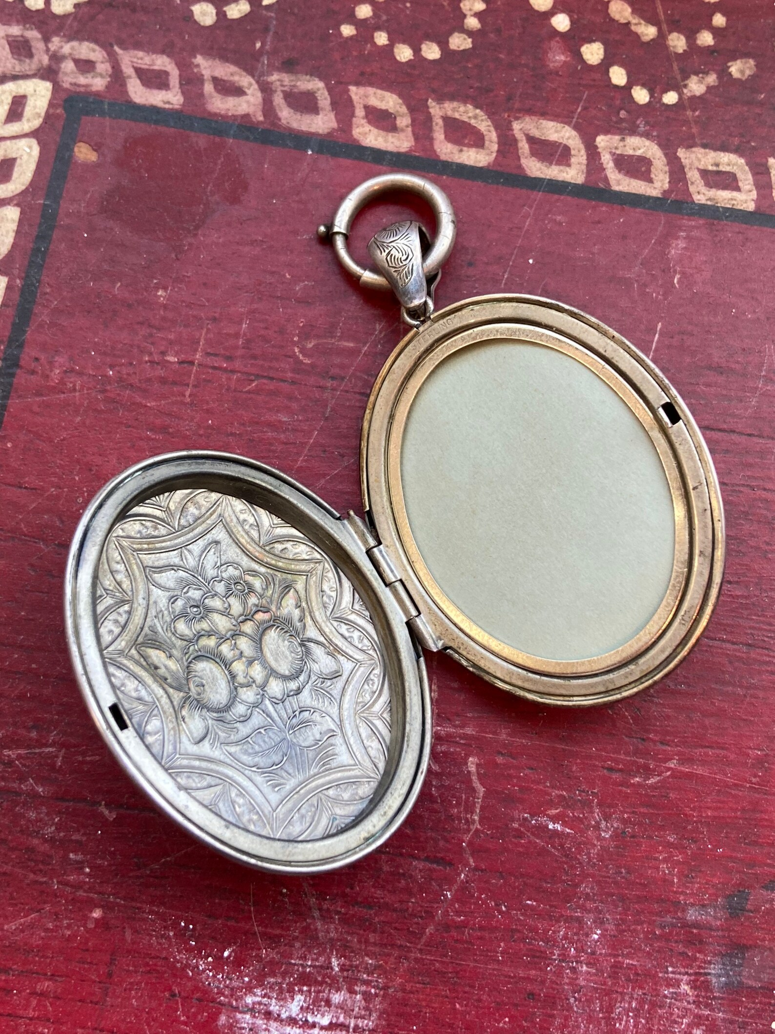 Large Antique Victorian Sterling Silver Floral Engraved Picture Locket ...