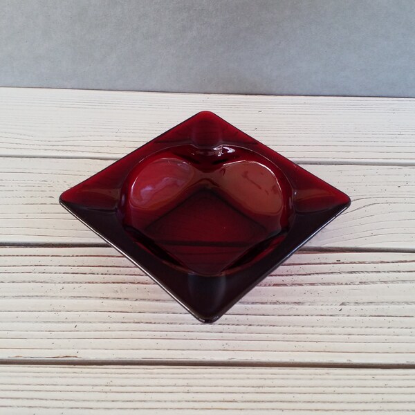 Red Glass Ashtray - Etsy