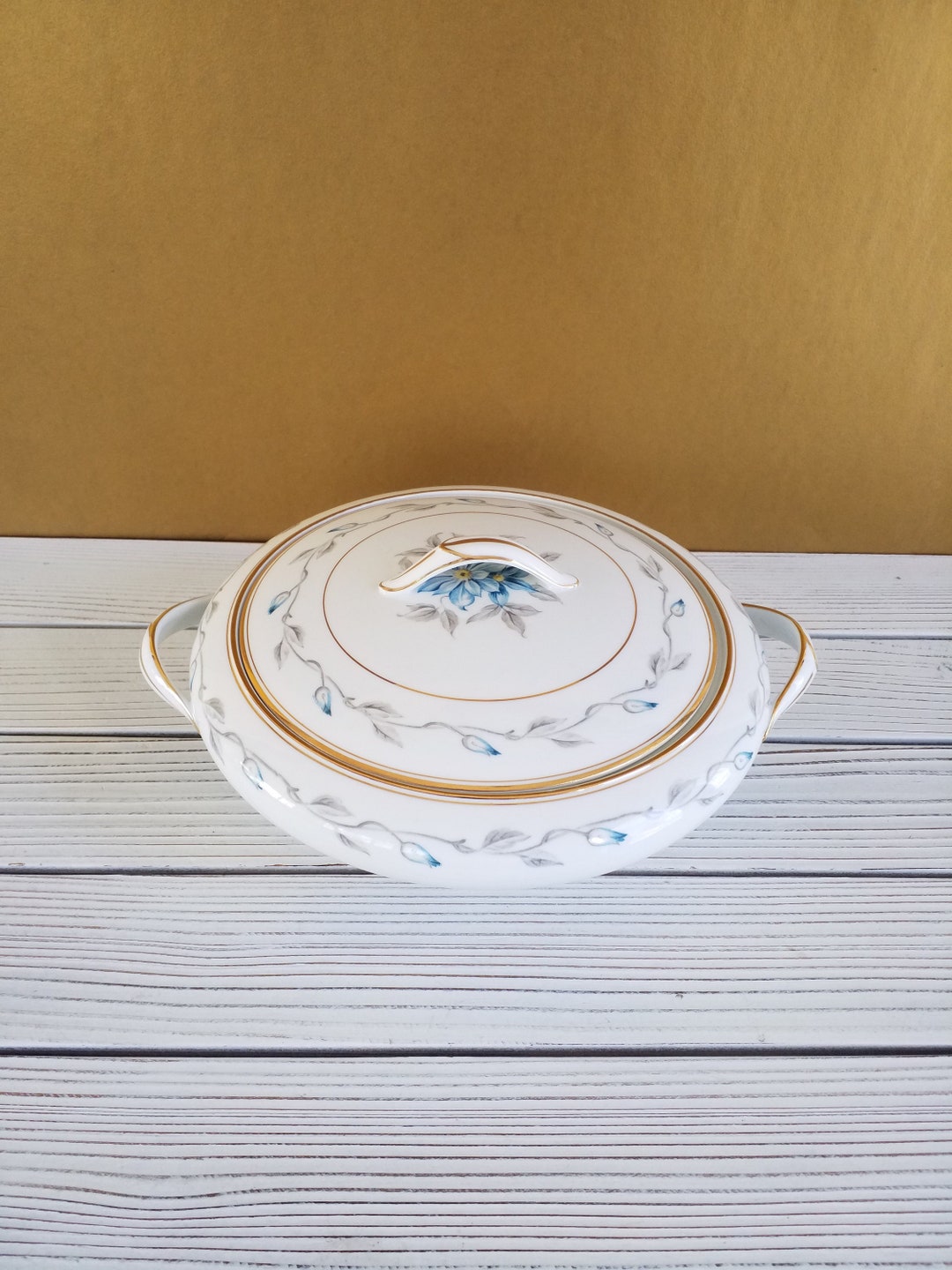Blue Flower China Serving Dish Covered Vintage RC Made in Japan - Etsy