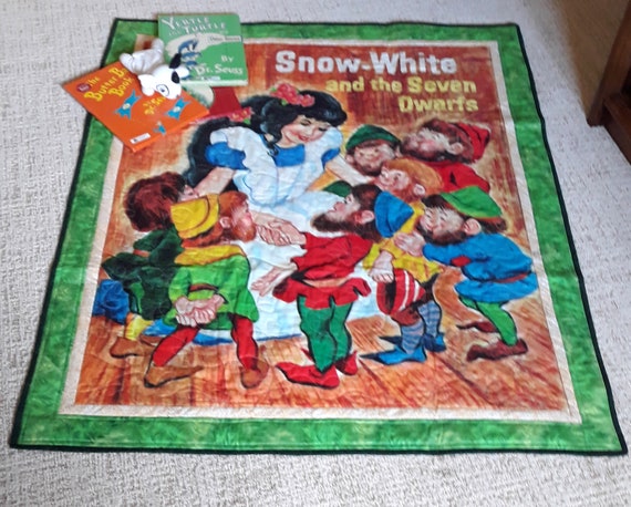 Retro Golden Book Look Snow White Quilt Wall Hanging Playmat - Etsy