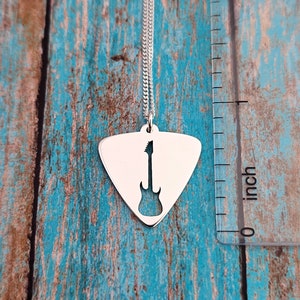 Electric Guitar Pick Necklace, Triangle Guitar Pick Pendant, Silver ...