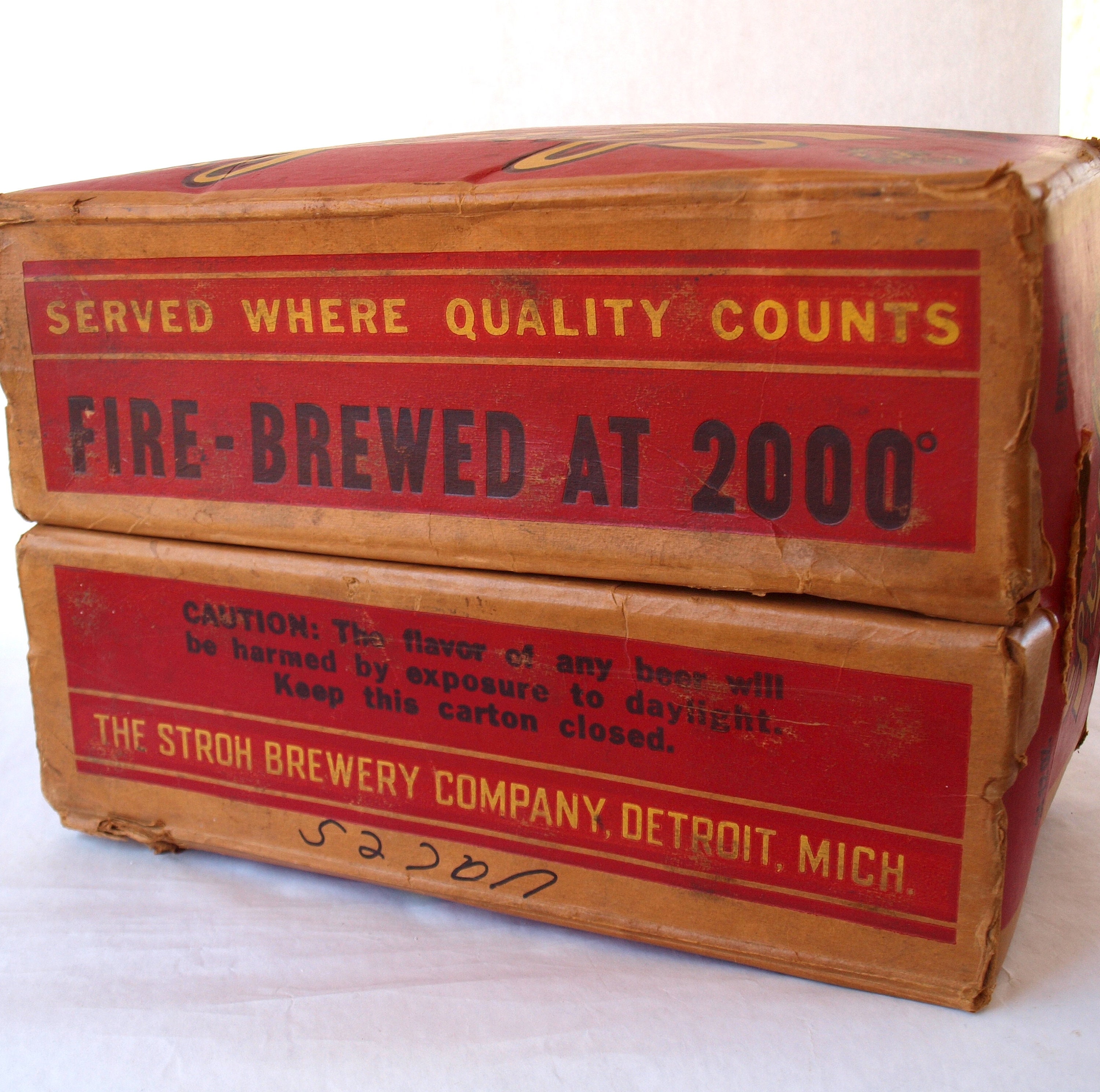 Vintage Stroh's Beer Box: 1965 Bohemian Style Bottle Storage - Etsy