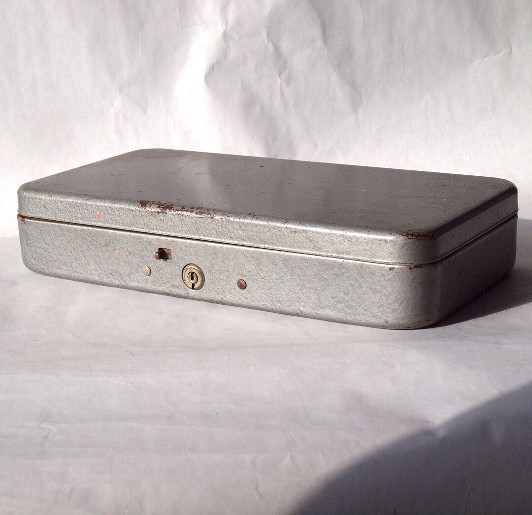 Metal Box, Vintage Metal Storage Box - Etsy