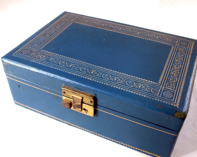 Jewelry Box. Vintage Jewelry Box, Two Tier Locking Jewelry Box With Key ...