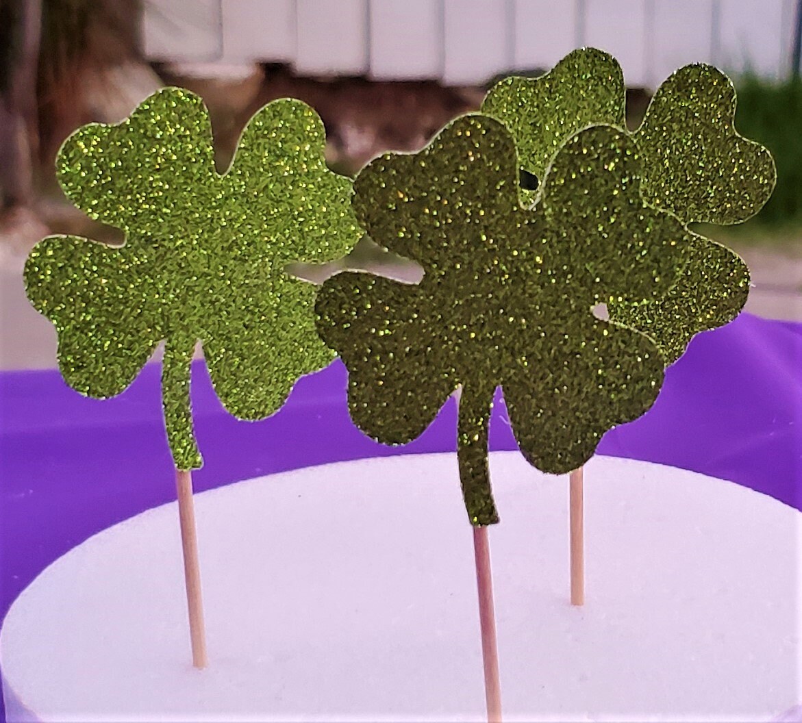 Lucky Day Celebration Must See Super Cute Pot of Gold, Four Leaf Clover ...