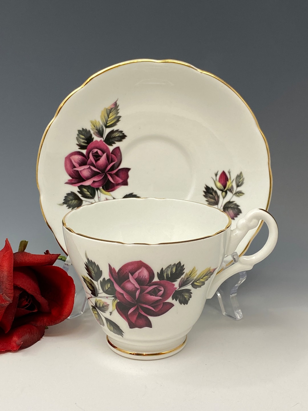 Regency Bone China Blood Red Roses Tea Cup and Saucer - Etsy