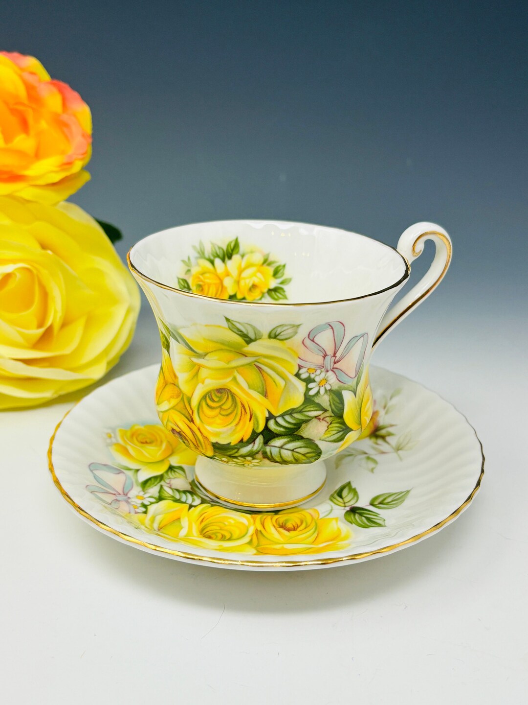 Royal Standard Yellow Roses Bone China Teacup & Saucer - Etsy