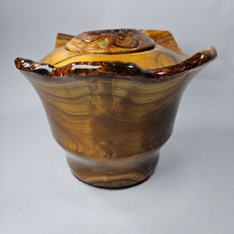 Handmade Memorial Urn - Etsy
