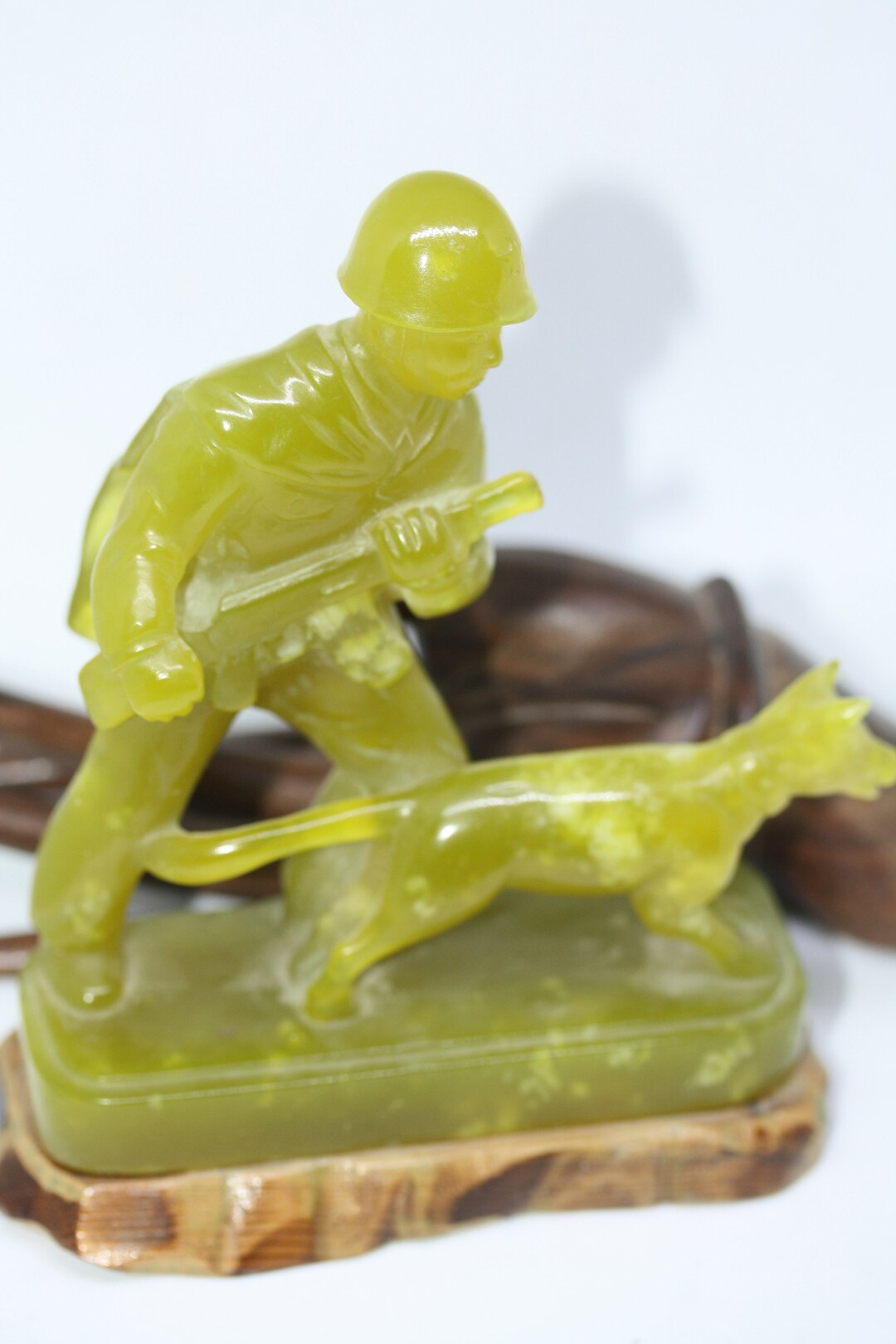 Antique Hand Chiseled Jade 3D GI Soldier & Dog Display Decor Sculpture ...