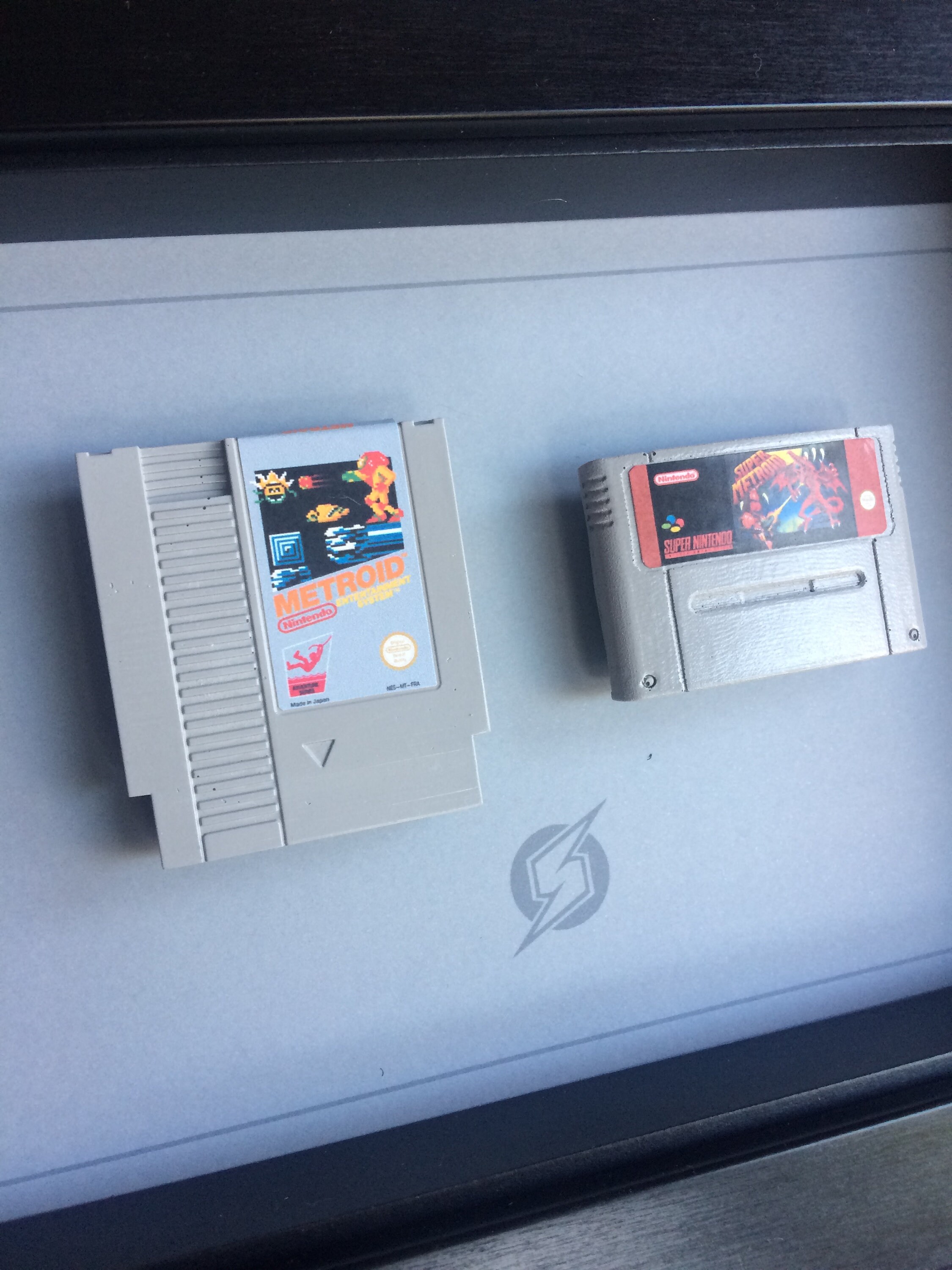 NES Metroid & SNES Super Metroid Framed Mini Cartridges Wall Art Set ...