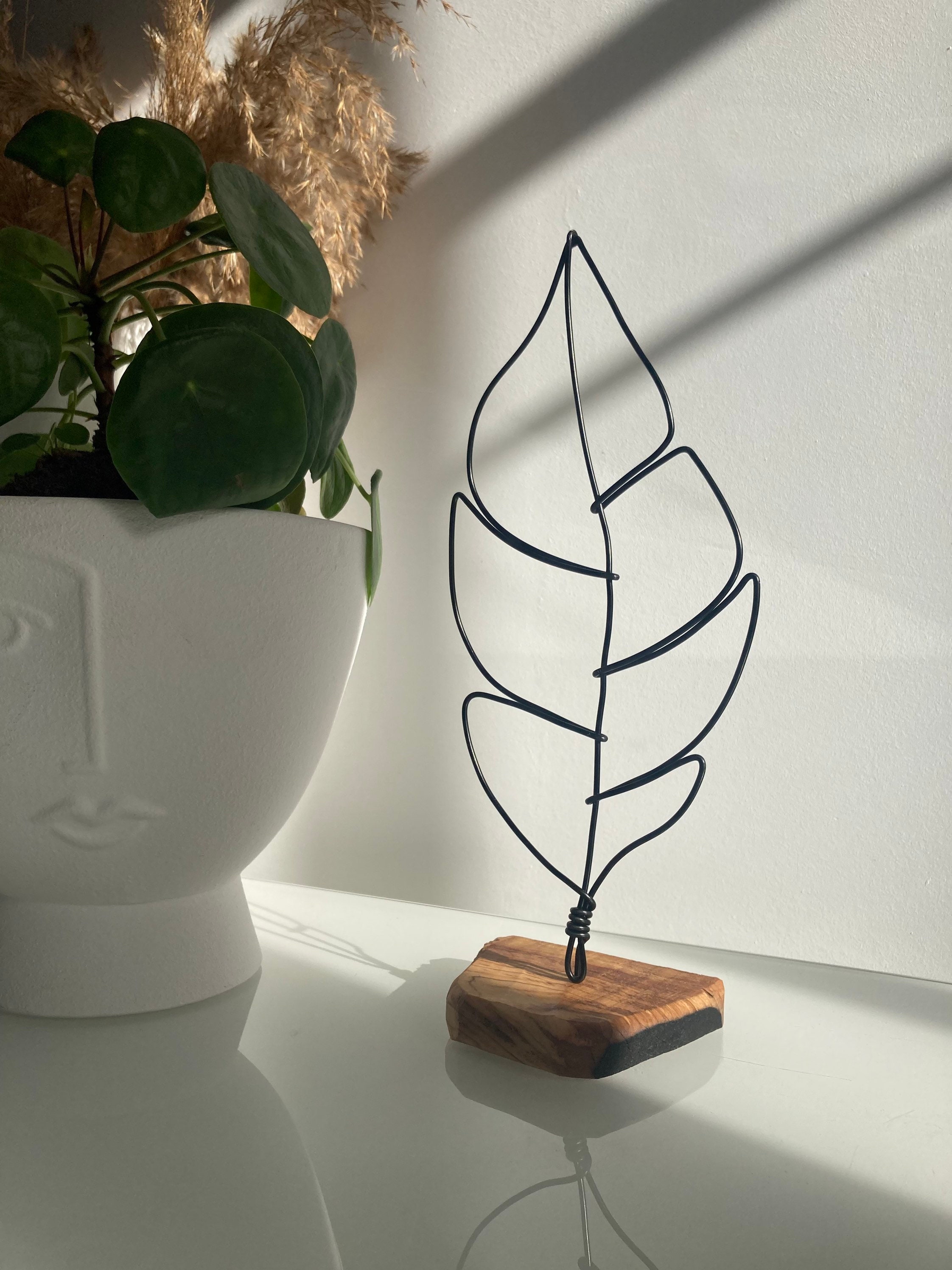 Wire Art Leaf Metal Leaf Desk Decor Office Decor Home | Etsy