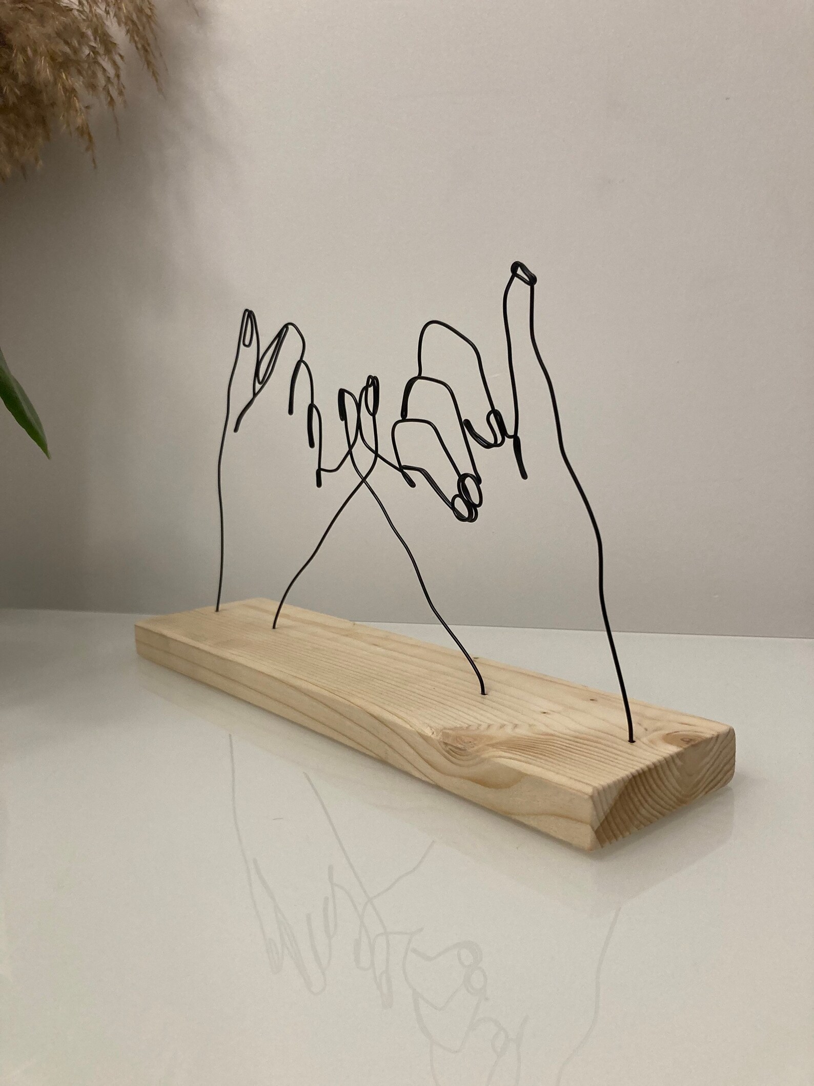 Pinky Promise Sculpture, Wire Art Sculpture, Handmade, Abstract ...