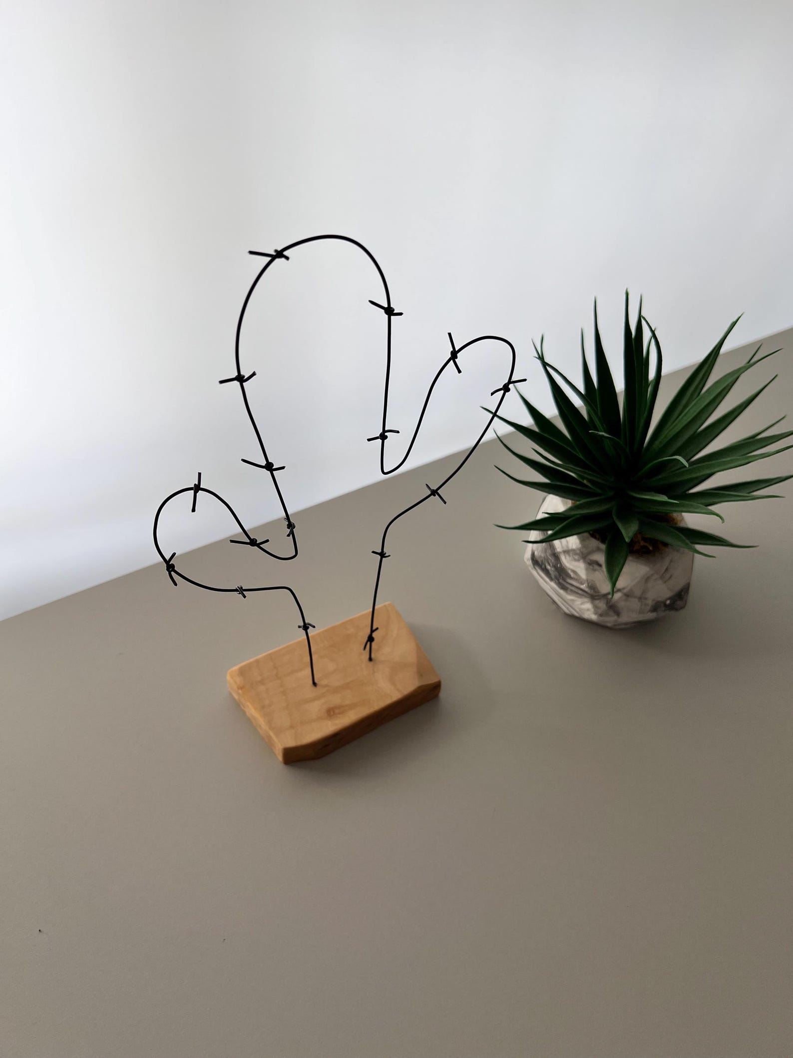 Wire Art Sculpture Cactus, Wire Art Sculpture, Tabletop Decor ...