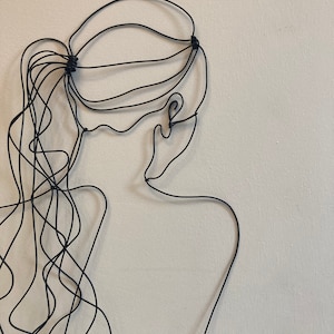Wire Art Wall Hanging Woman Sculpture , Woman Metal Wall Art, Metal ...