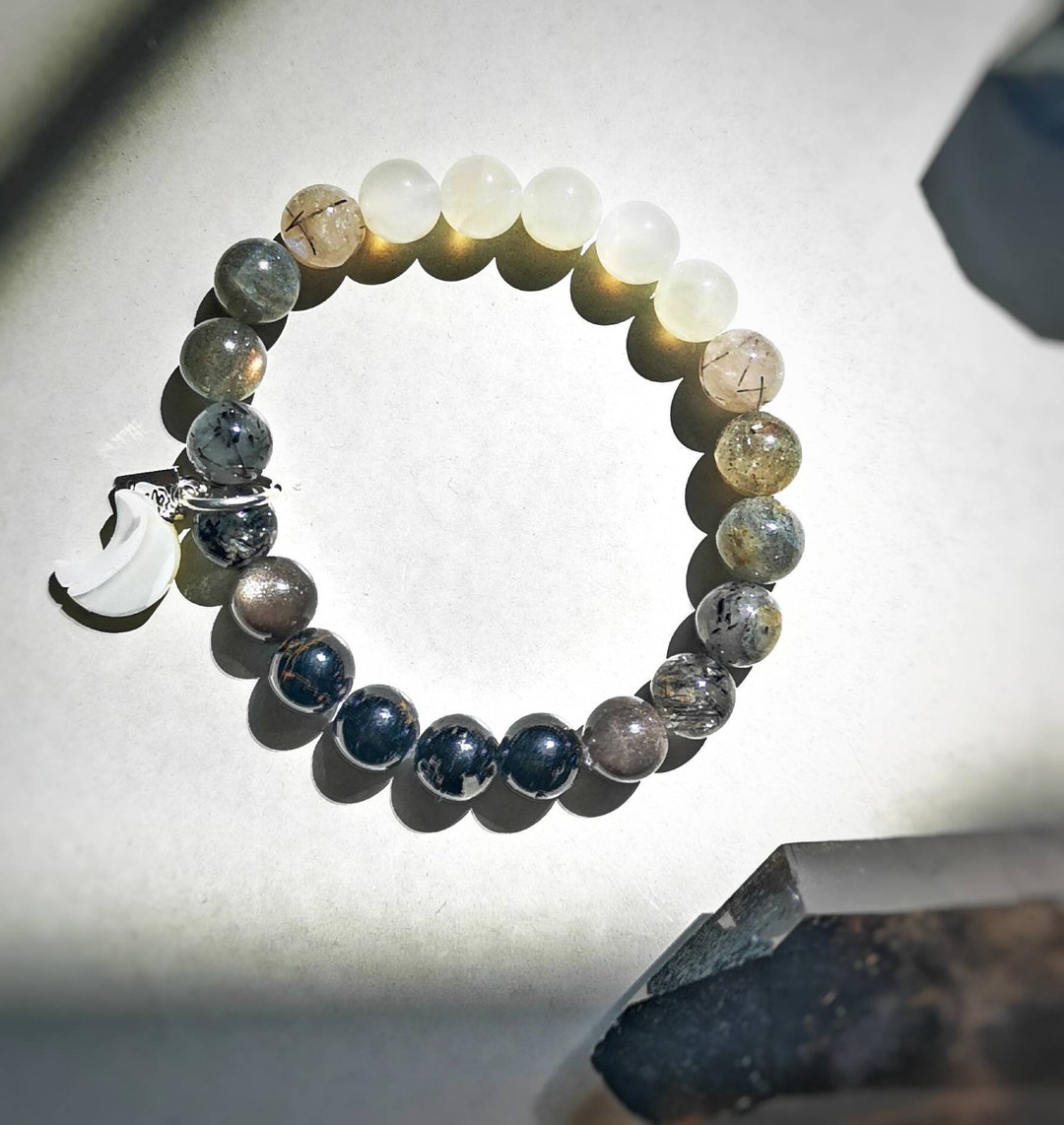 MOON Phases Bracelet / High Quality Natural Gemstones / Black ...