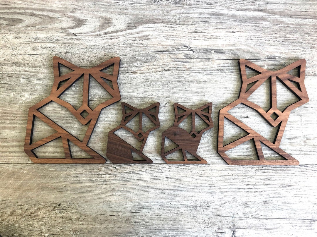 Flin and Fae Fox With 2 Kids, Woodland Nursery Decor, Wooden Foxes Wall ...