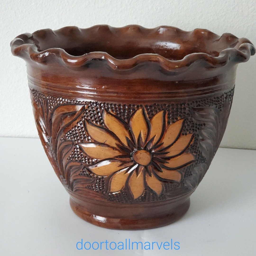VTG KOROND Transylvania Flower Pot Clay Planter Hand Thrown & Carved ...