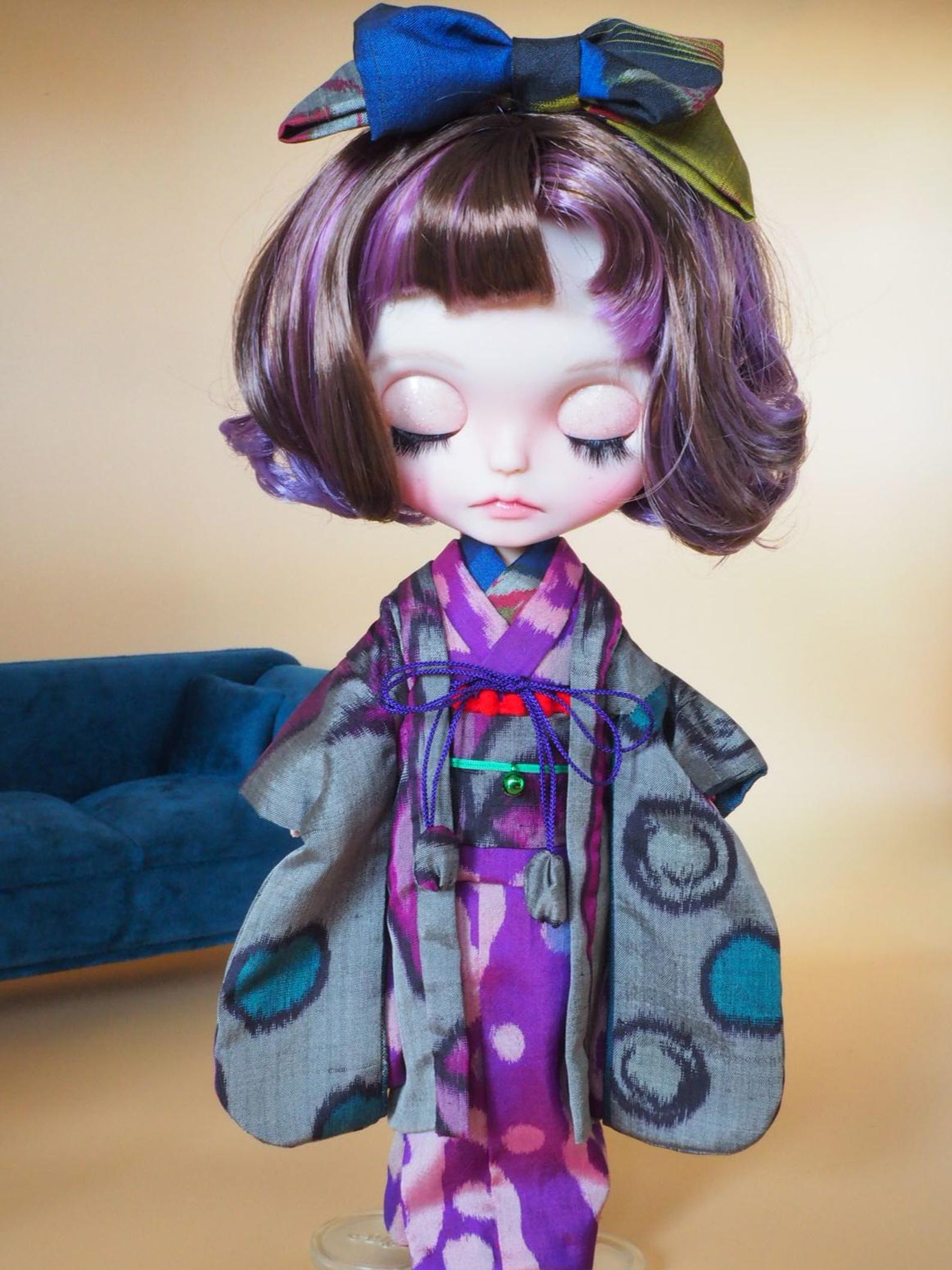 This modern and cute Blythe-sized kimono - Etsy 日本