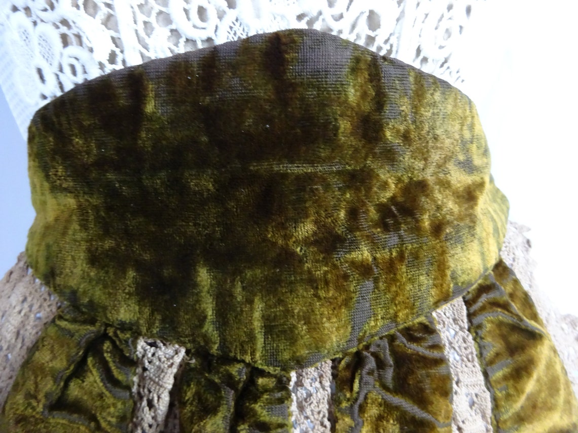 VICTORIAN VELVET Apron-vintage Victorian Velvet and Lace Pinny. - Etsy